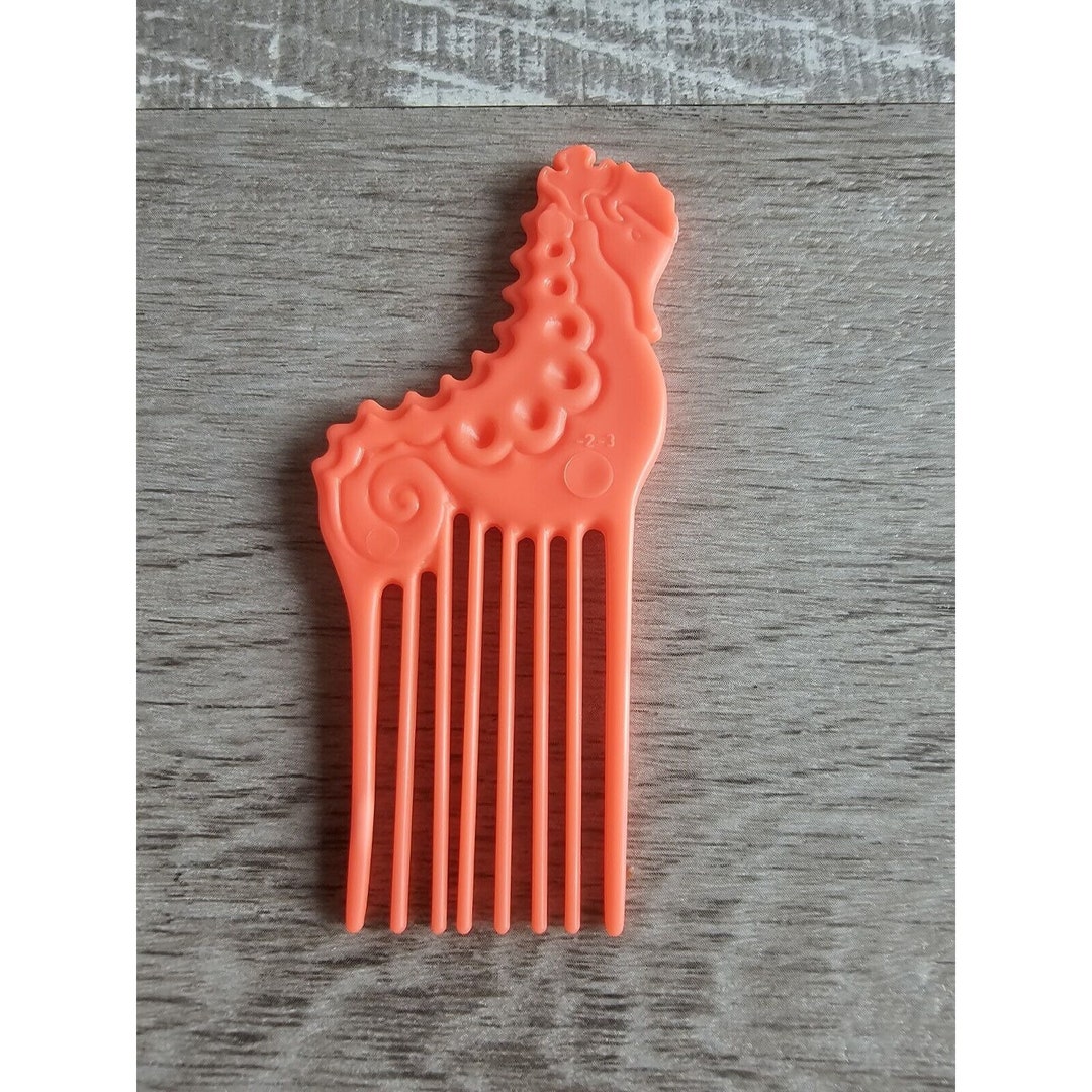 Barbie Doll Vintage Hair Comb Island Fun Orange 1987 Sea Horse ...
