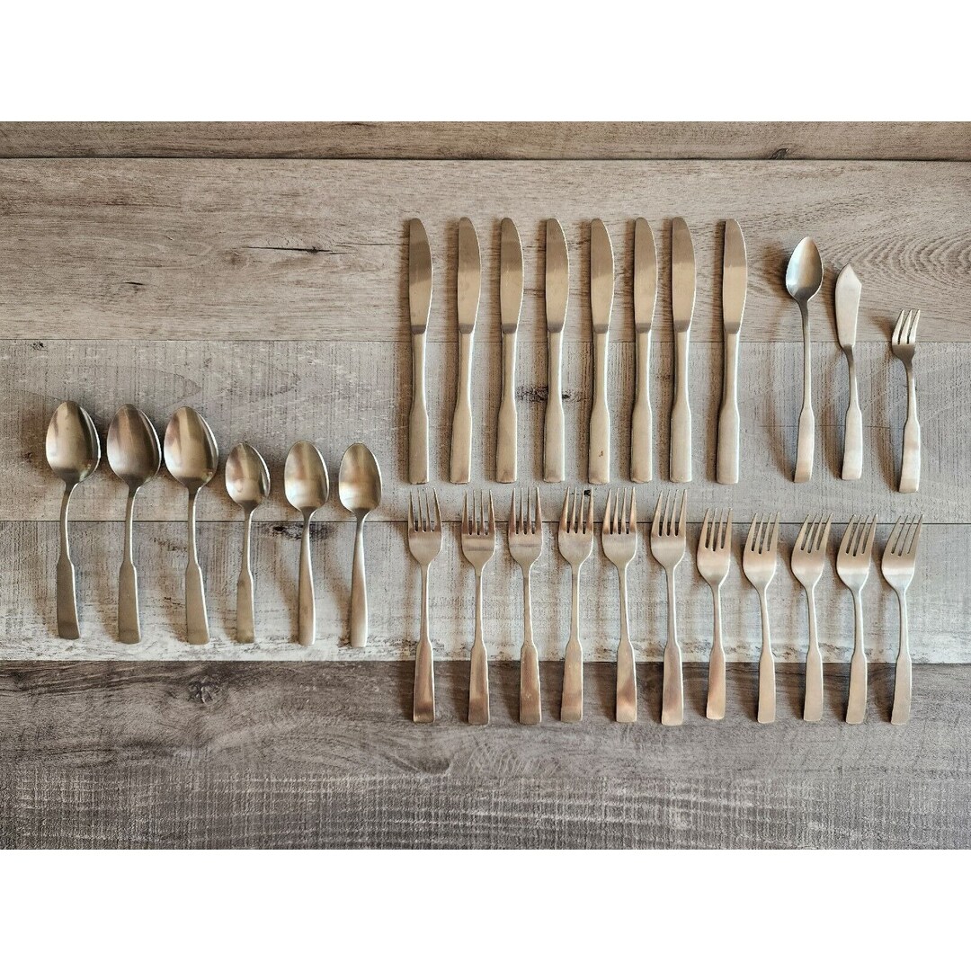 28 Piece Rogers Stainless Korea Flatware Fiddle Shape Satin Tipped Flatware Set - Etsy