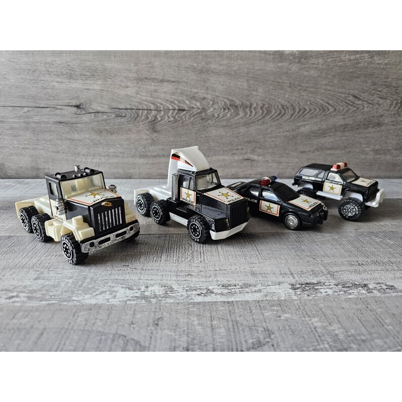 1987 Remco Tuff Ones Steel Die-cast Metal Police Cruiser Toy & Police ...