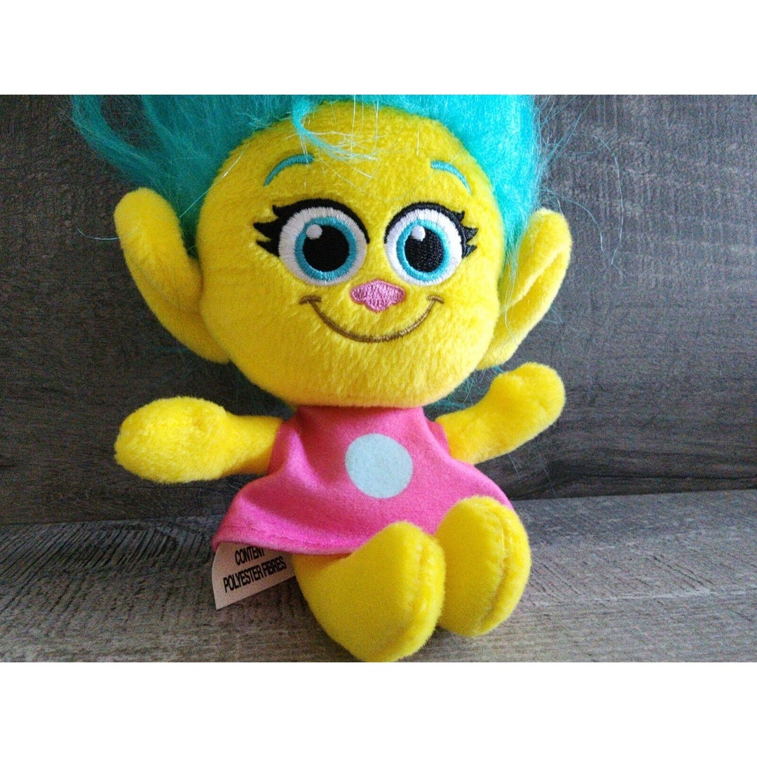 Dreamworld Trolls Tiny Smidge Hasbro 12 Stuffed Doll Troll Yellow Blue ...