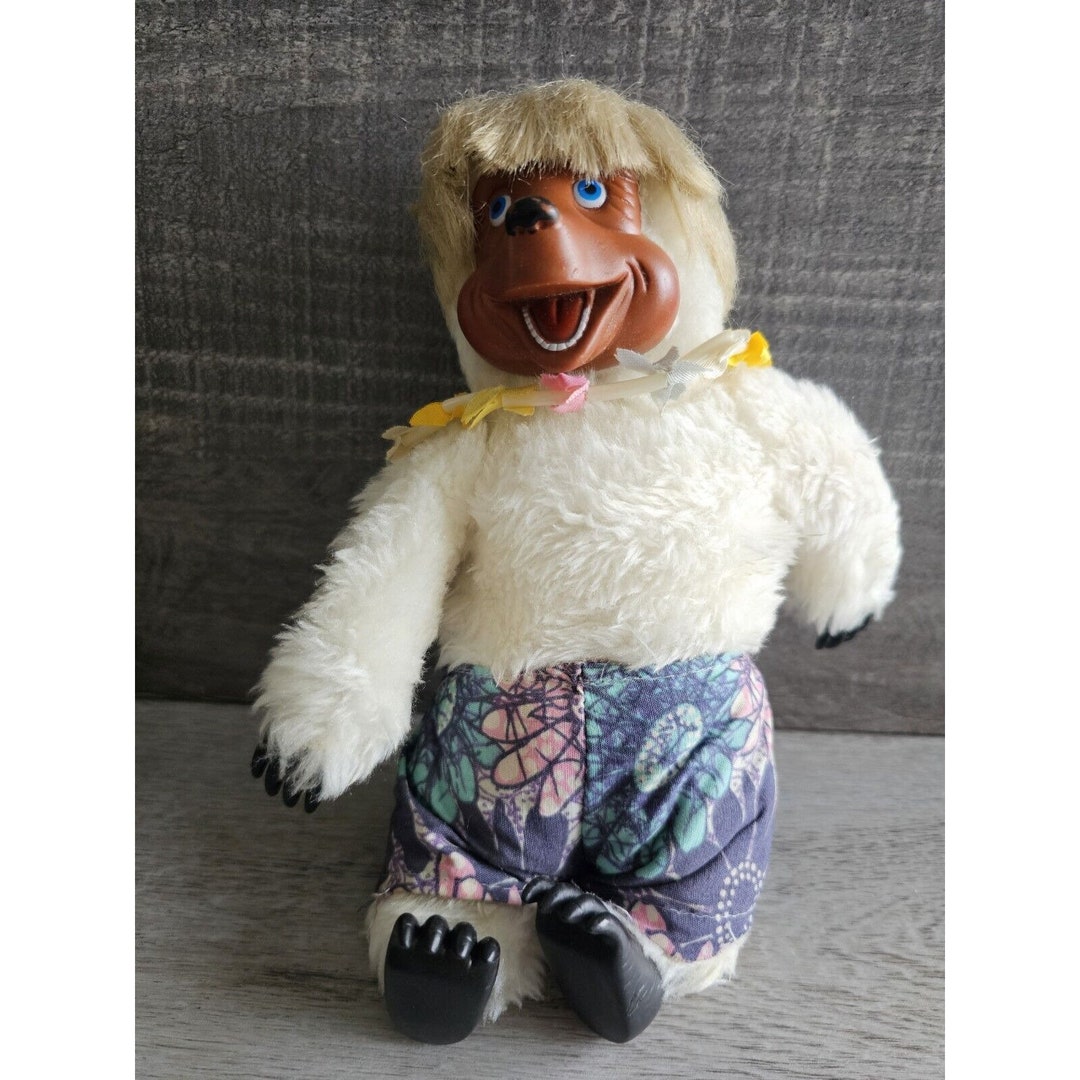 Vintage CEI Beach Bear Rare Prototype Doll Rockafire Showbiz Pizza ...