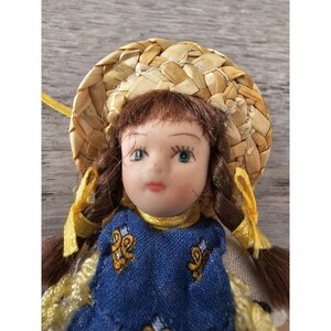 Les Poupees De Mado Porcelain Hand Painted Girl Doll 4" Bisque Diorama ...
