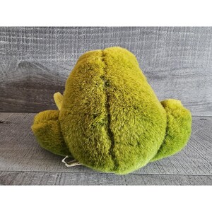 JLI Green Plush Frog Toad 1994 Realistic Stuffed Animal 4" Petting Zoo ...