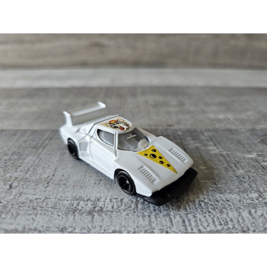 Vintage 1980s White Chuck E Cheese Lamborghini Diecast Car Pizza Time ...