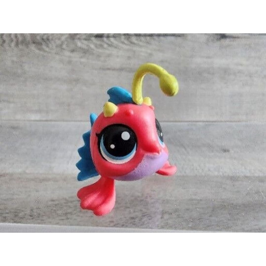 Littlest Pet Shop Angler Fish Figure Pink LPS Deep Sea Creature Toy 3 ...