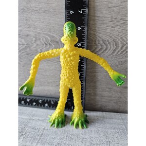 Vintage UFO Files Bendable Alien Action Figure Toy 1996 M.T Glow in the ...