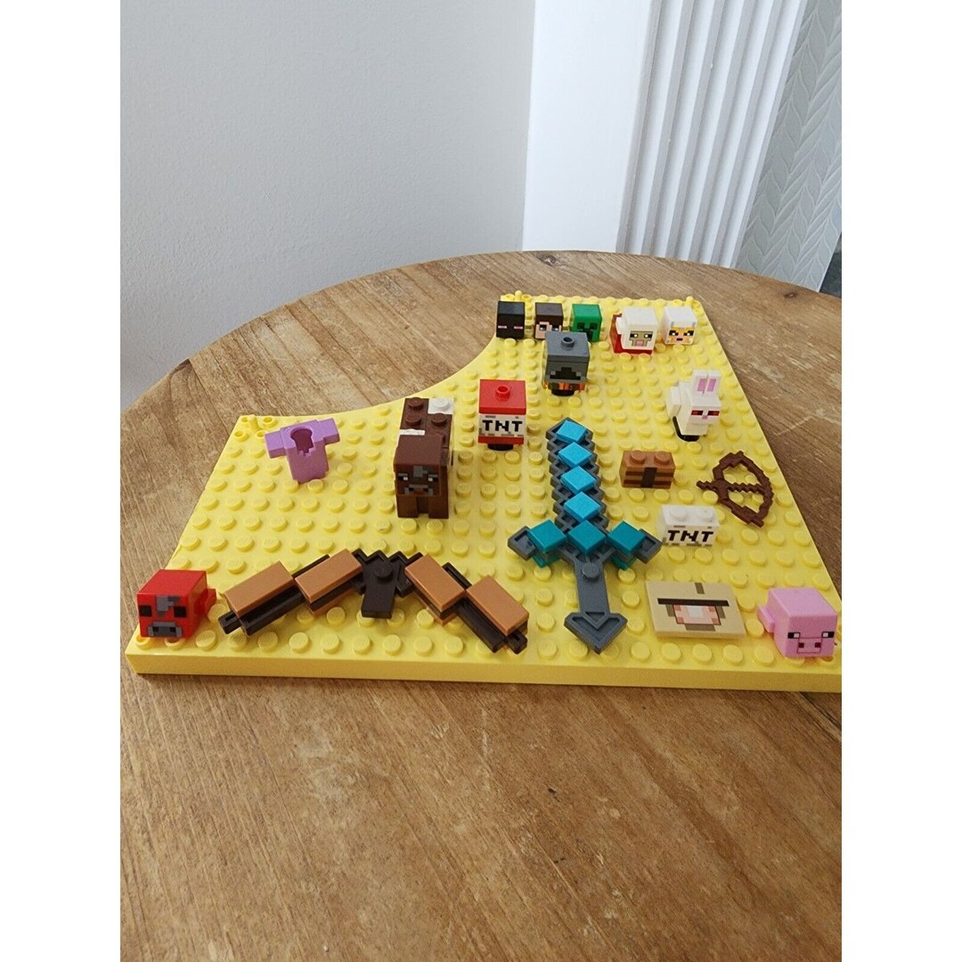 Lego Minecraft Minifigures Lot figures and Accessories CLEAN 22i - Etsy