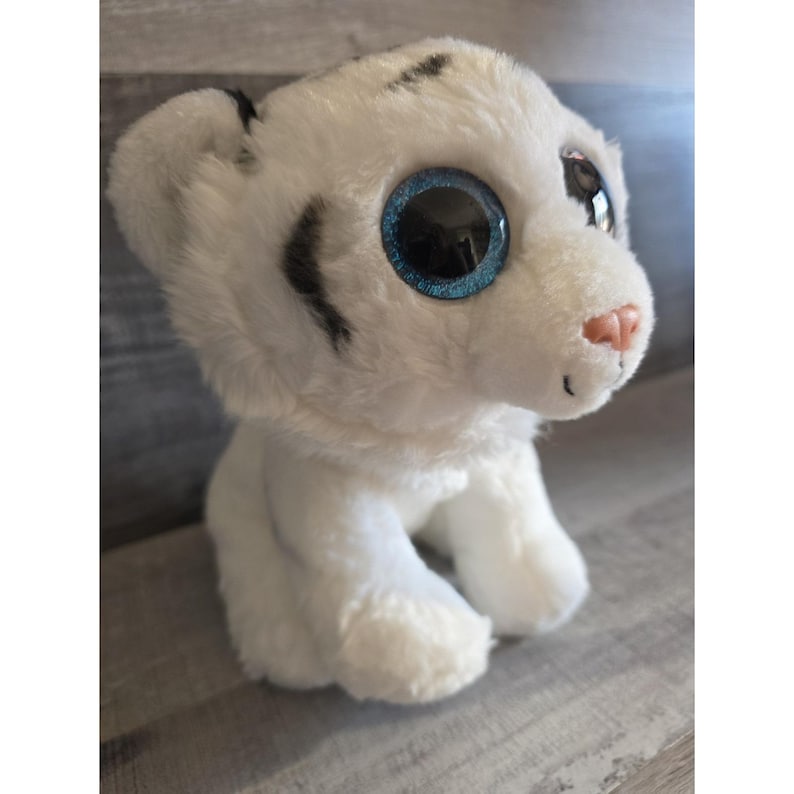 TY Classic Plush - TUNDRA the White Tiger (9" Medium) Stuffed Animal ...
