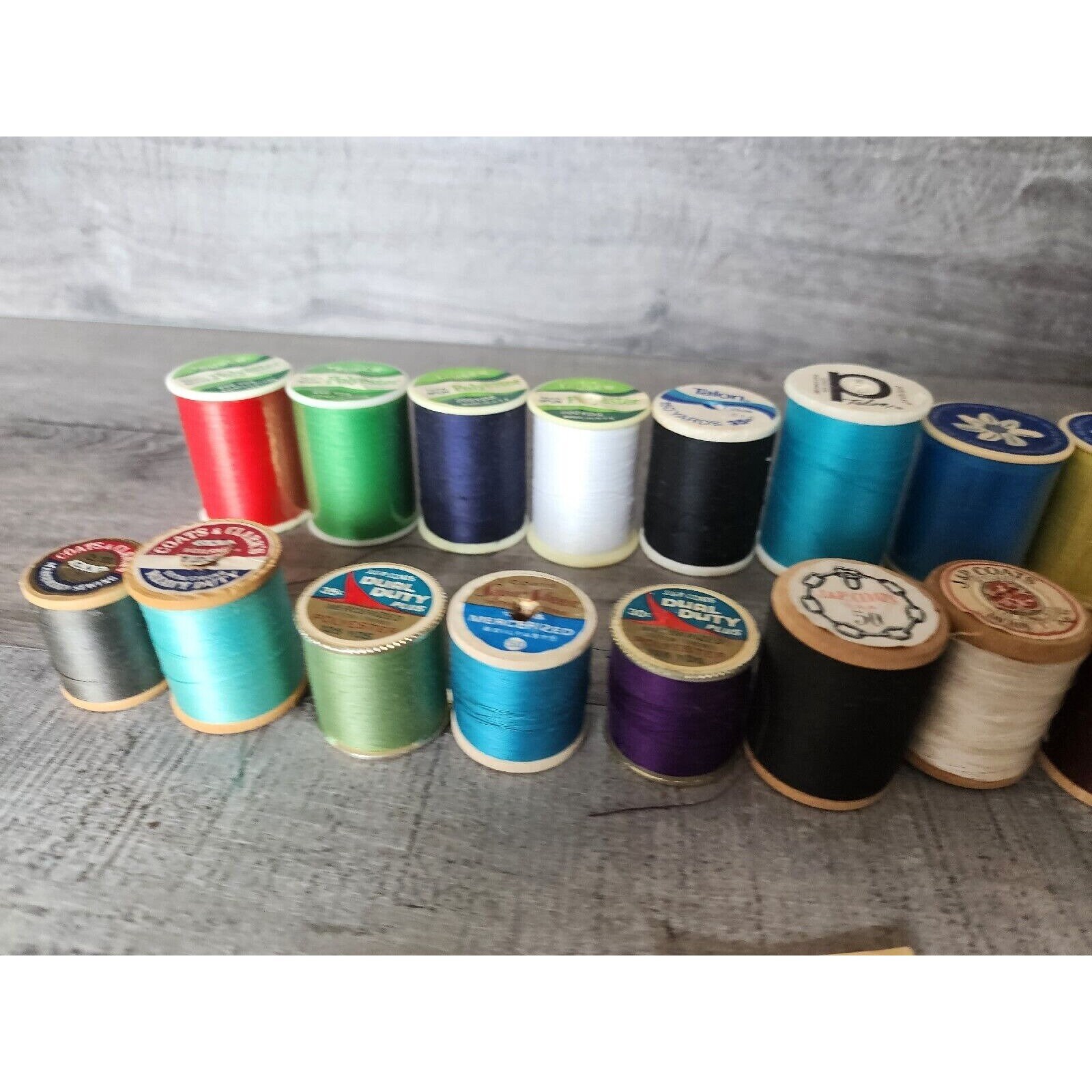 Vintage Lot of 19 THREAD Wooden Spools Sewing Crafts Rainbow Coats ...