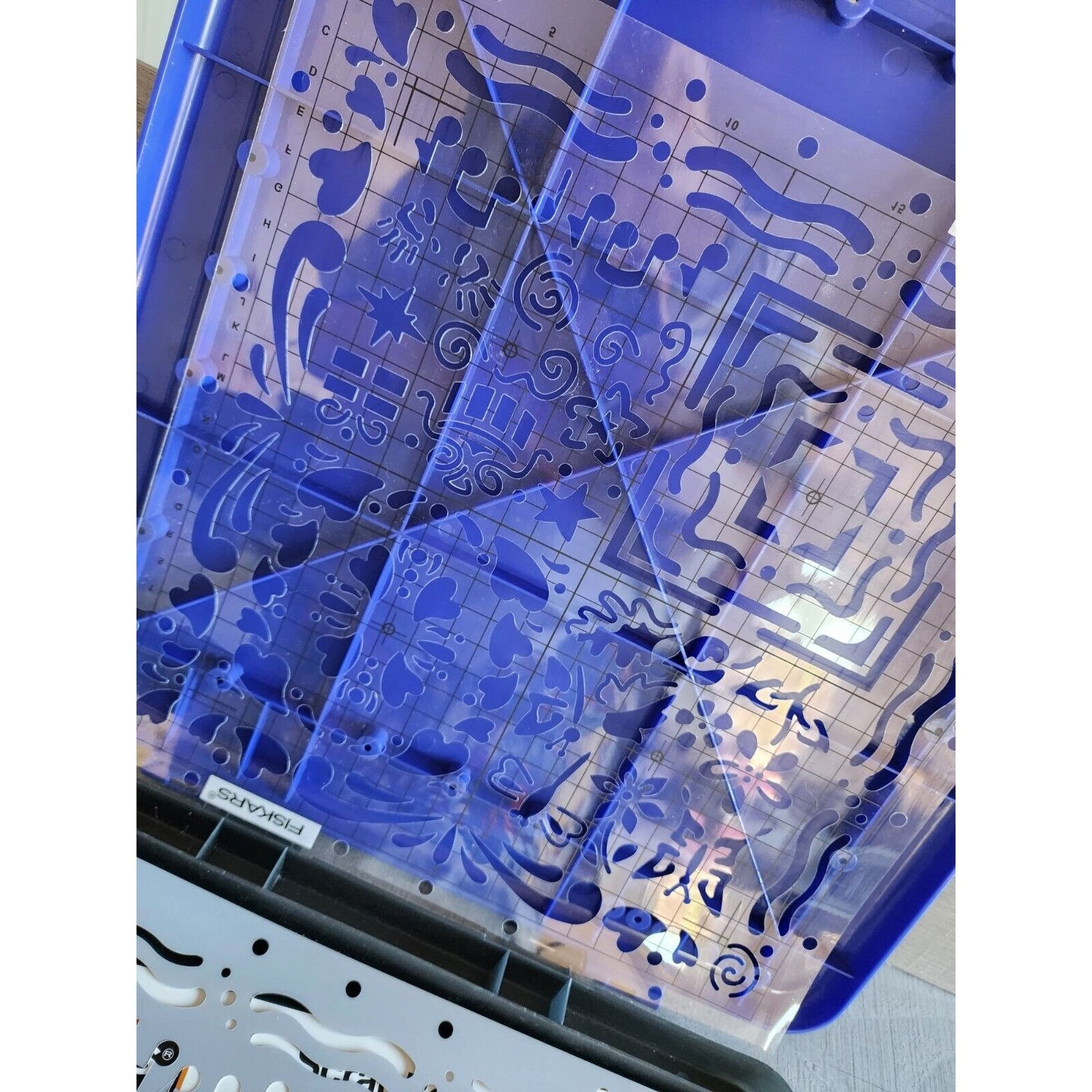 Fiskars Scrapboss Embossing Sytem 12x12 Borders, Frames, Corners + Misc ...