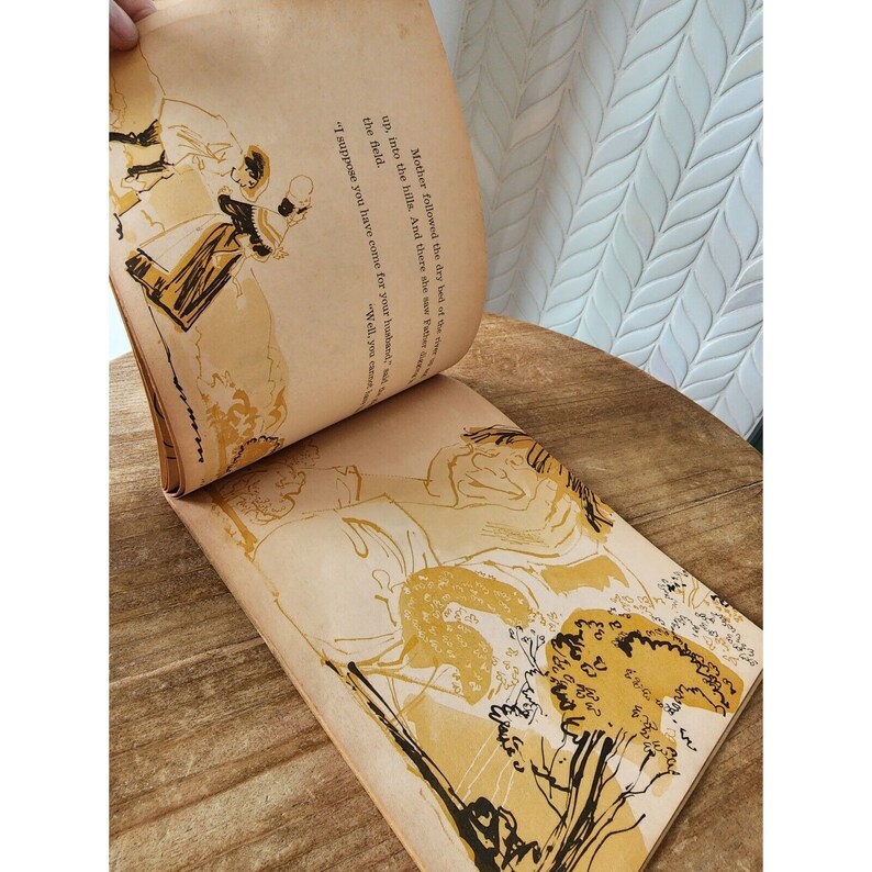 Vintage Book Lucky and the Giant Paperback by Benjamin Elkin 1963 ...