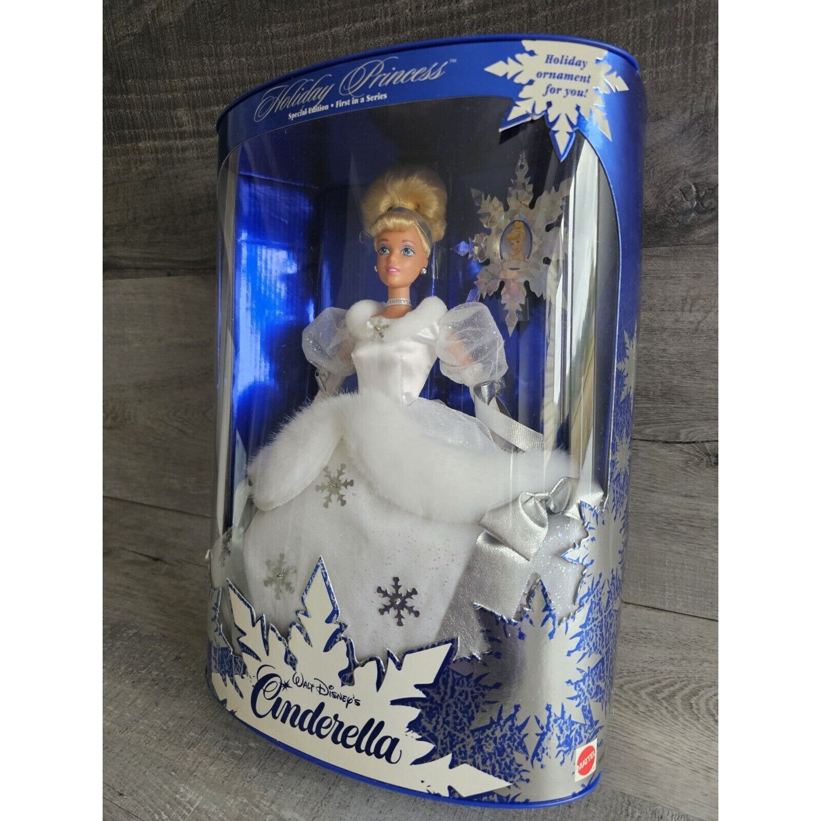 Vintage Disney 1996 Holiday Princess Cinderella Barbie Special Edition ...