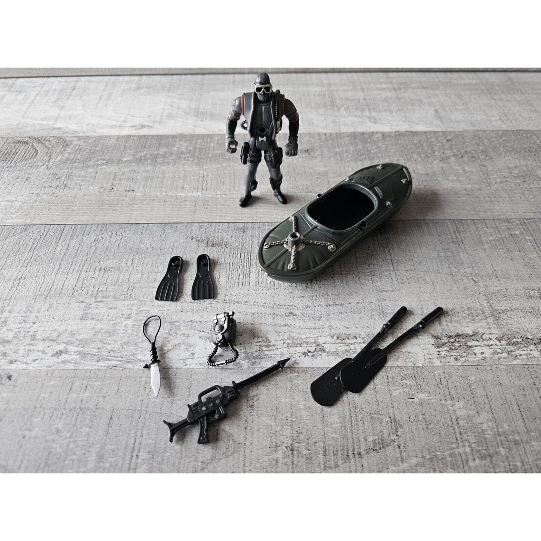 Vtg Police Force Series 3 (S.W.A.T.) - Deluxe Swat Action Figure ...