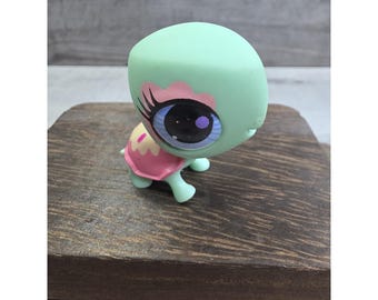 Littlest Pet Shop, Blue Turtle With Pink Shell, Blue Dot Eyes, Hasbro ...