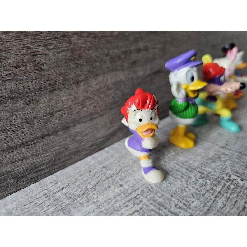 Disney's Darkwing & Duck Tales Lot Gosalyn Mallard Megavolt Scrooge ...