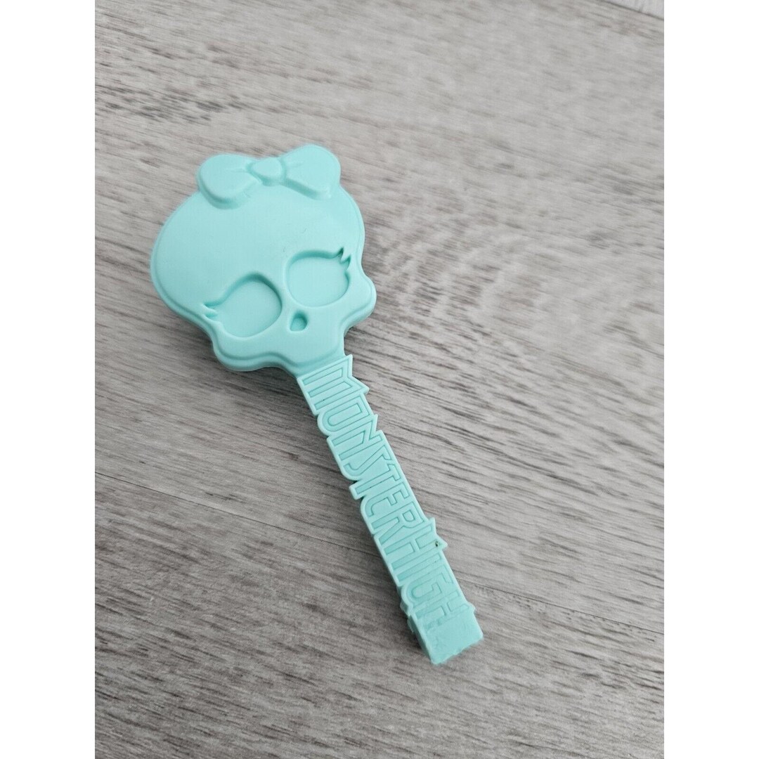 Monster High Mint Light Blue Frankie Lagoona Doll Brush Hairbrush ...