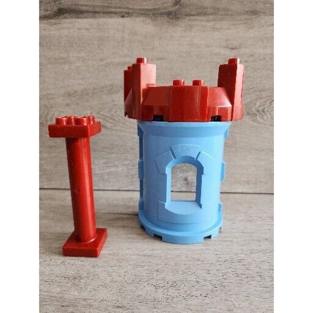 Lego Duplo Castle Wall Curved Turret Medium Blue 4779 & Maroon Castle ...