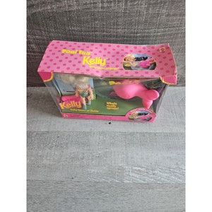 Vintage Pool Fun Kelly Baby Sister of Barbie Spraying Whale 1996 Mattel ...