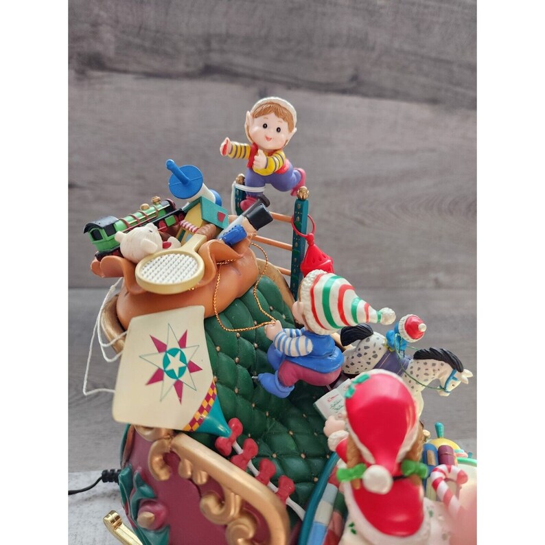 Enesco Gettin' Ready to Go Musical Sleigh Ho Ho Ho Getting Ready to Go ...