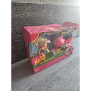 Vintage Pool Fun Kelly Baby Sister of Barbie Spraying Whale 1996 Mattel ...