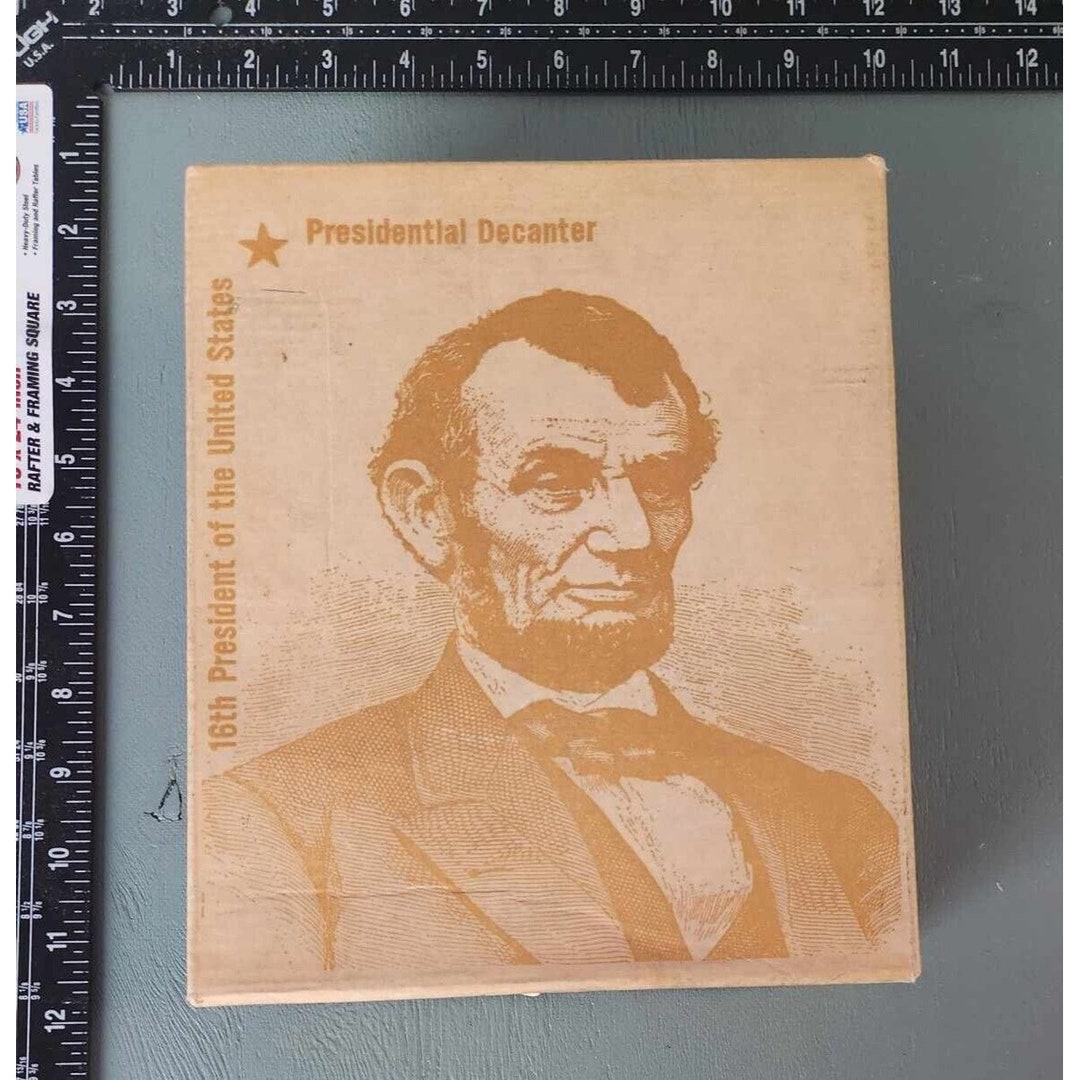 Vtg Wheaton 7.75" Tall ABRAHAM LINCOLN Presidential Decanter Bottle W ...