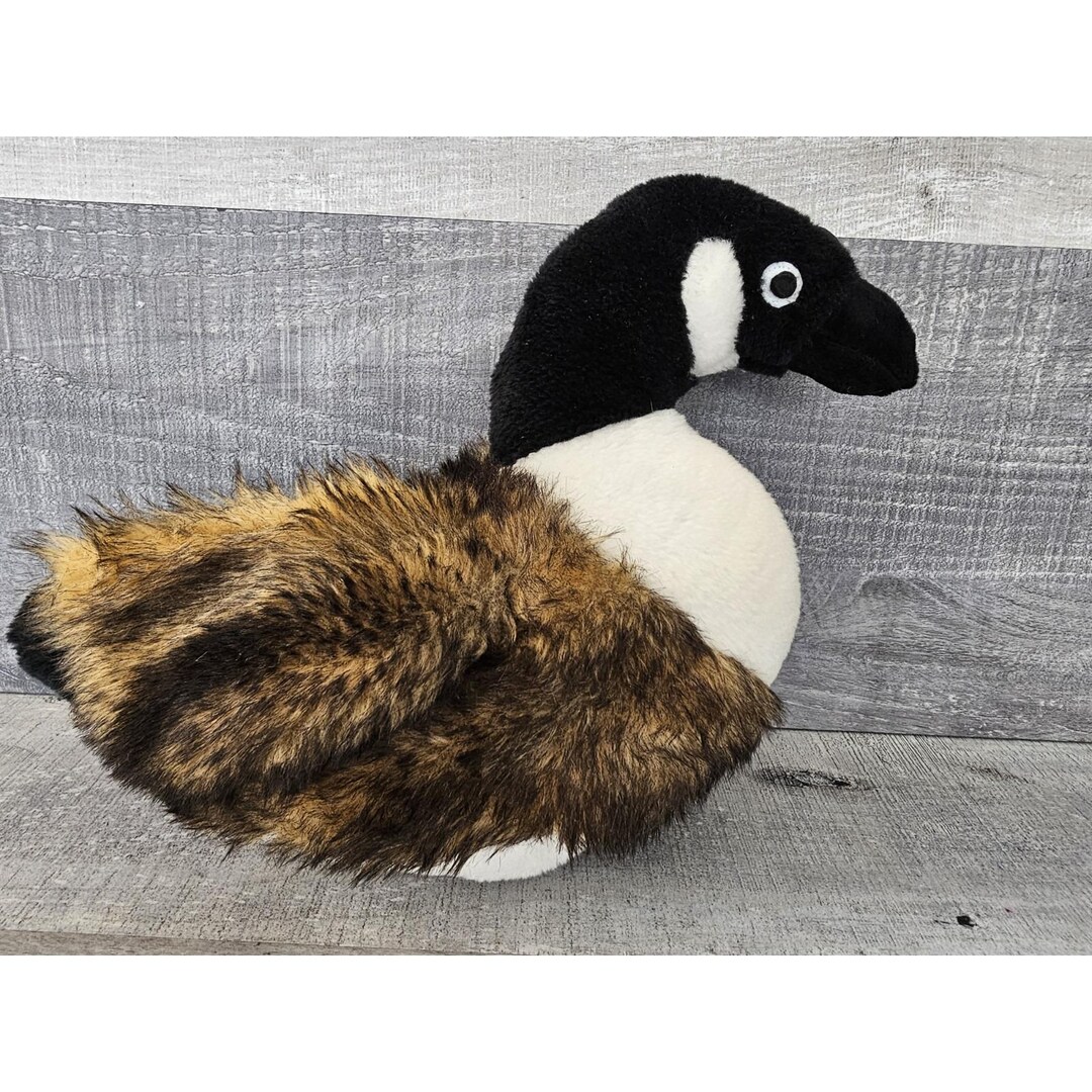 Mother Canadian Goose Plush Toy 10" Honks Realistic Stuffed Animal ...