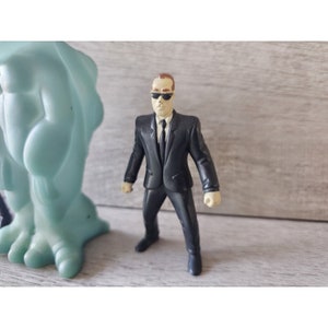 1998 Slimed-out Agent Kay 5" Burger King Action Figure Men in Black MIB ...