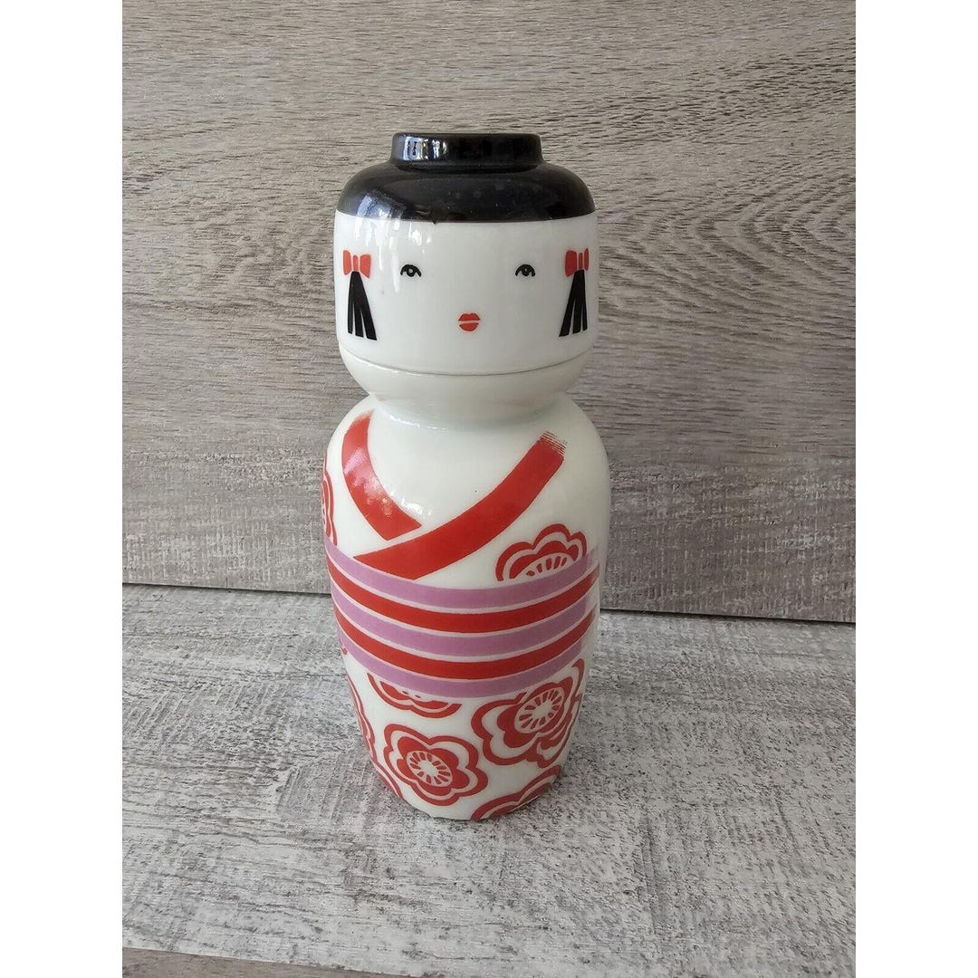 Vtg Geisha Girl Kokeshi Style Porcelain Sake Decanter Bottle & Cup 5 3/ ...