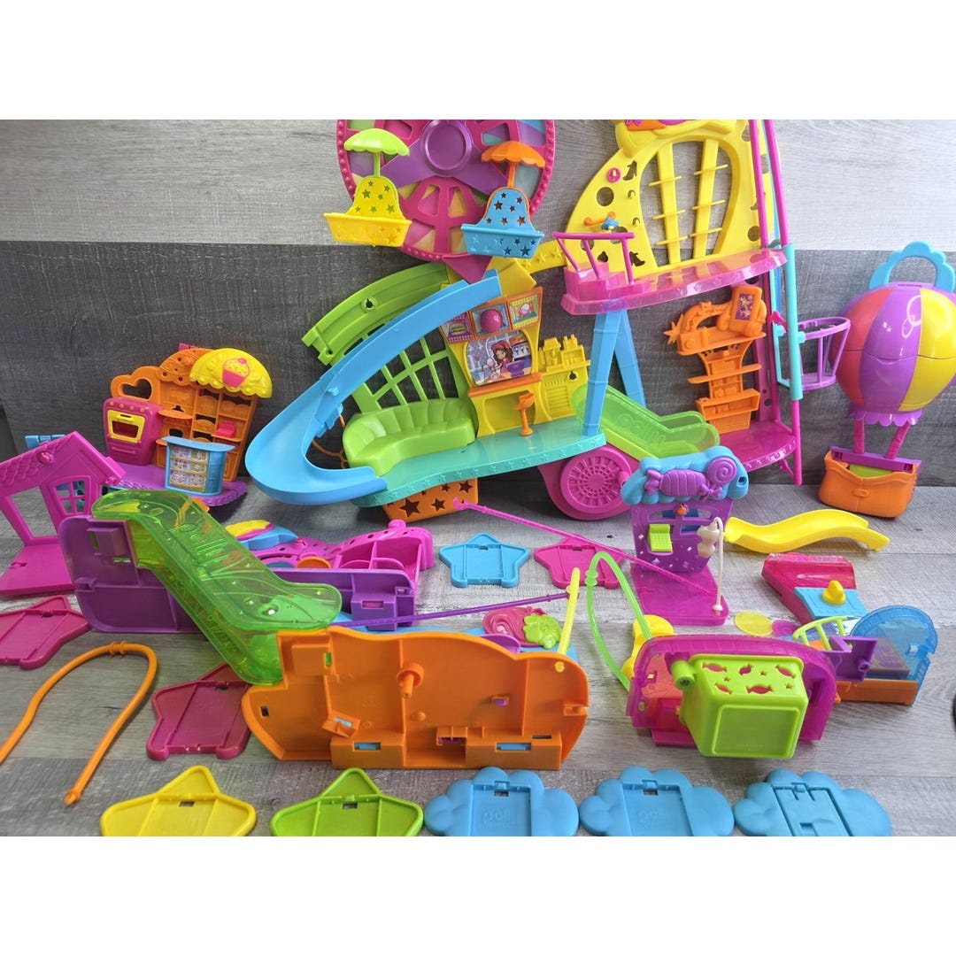 Polly Pocket Mall on the Wall Party Set by Mattel G57 - Etsy