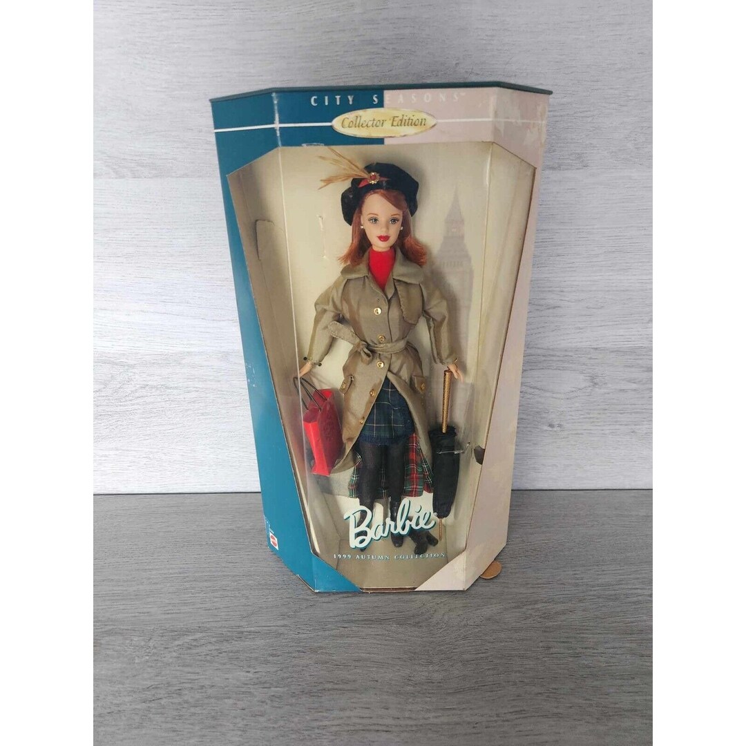 Autumn in London Barbie Doll City Seasons Collector Edition 1999 Mattel ...
