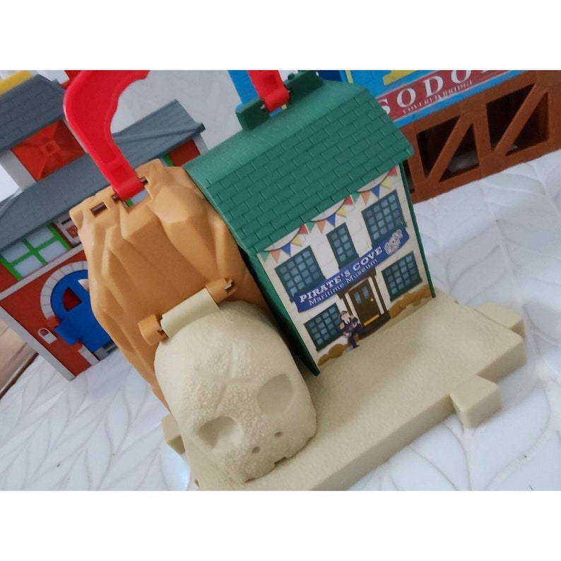 LOT Thomas & Friends Sodor Covered Bridge Take and Play 2007 3 - Etsy