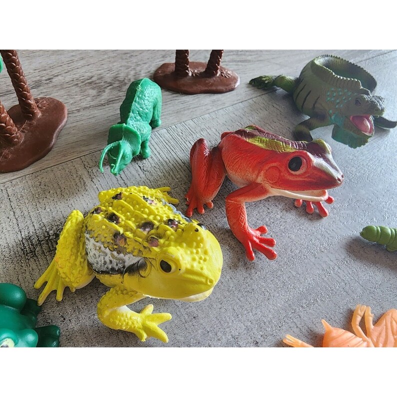 Snakes Frogs Lizards 19 Toy Lot Plastic Rubber Amphibians - Etsy
