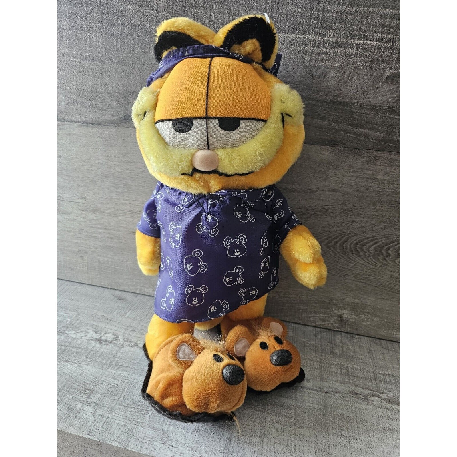 Cat Flipping Off Slippers Unisex Animated Tabby Cat House Sliders ...