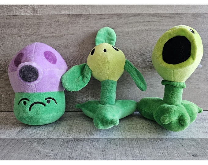 Plants Vs Zombies Plush Stuffed Animal Puff Shroom Blover LOT Window ...
