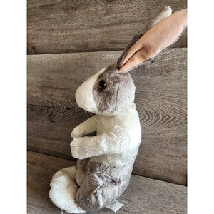 Carl the Rabbit Blockbuster 2002 Beverly Hills Teddy Bear Company ...