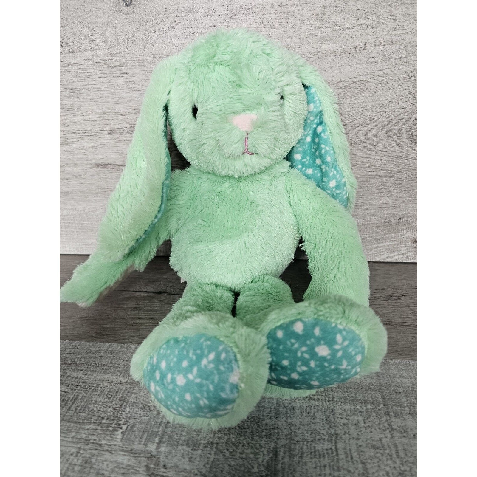 Kellytoy rabbit store