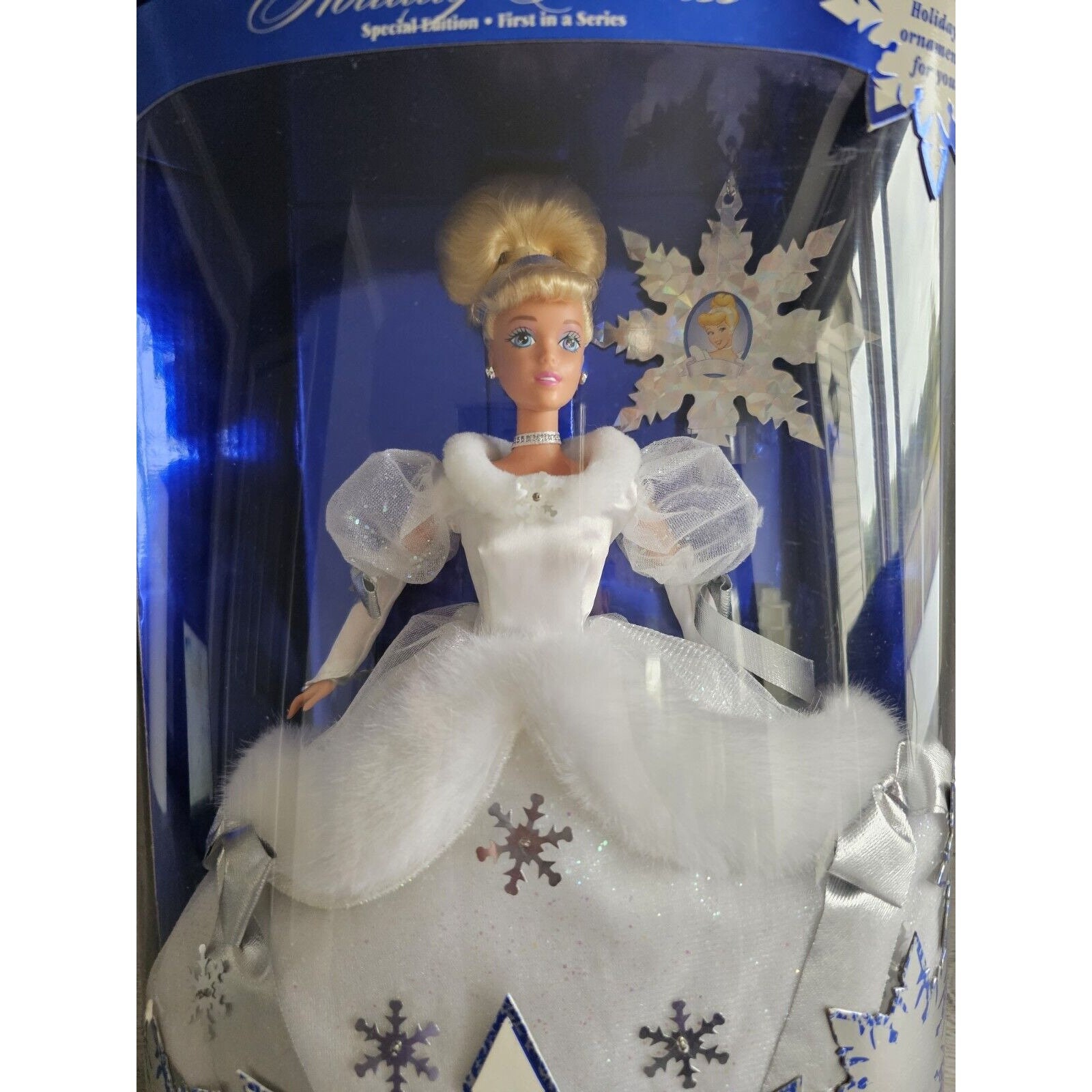 Vintage Disney 1996 Holiday Princess Cinderella Barbie Special Edition ...