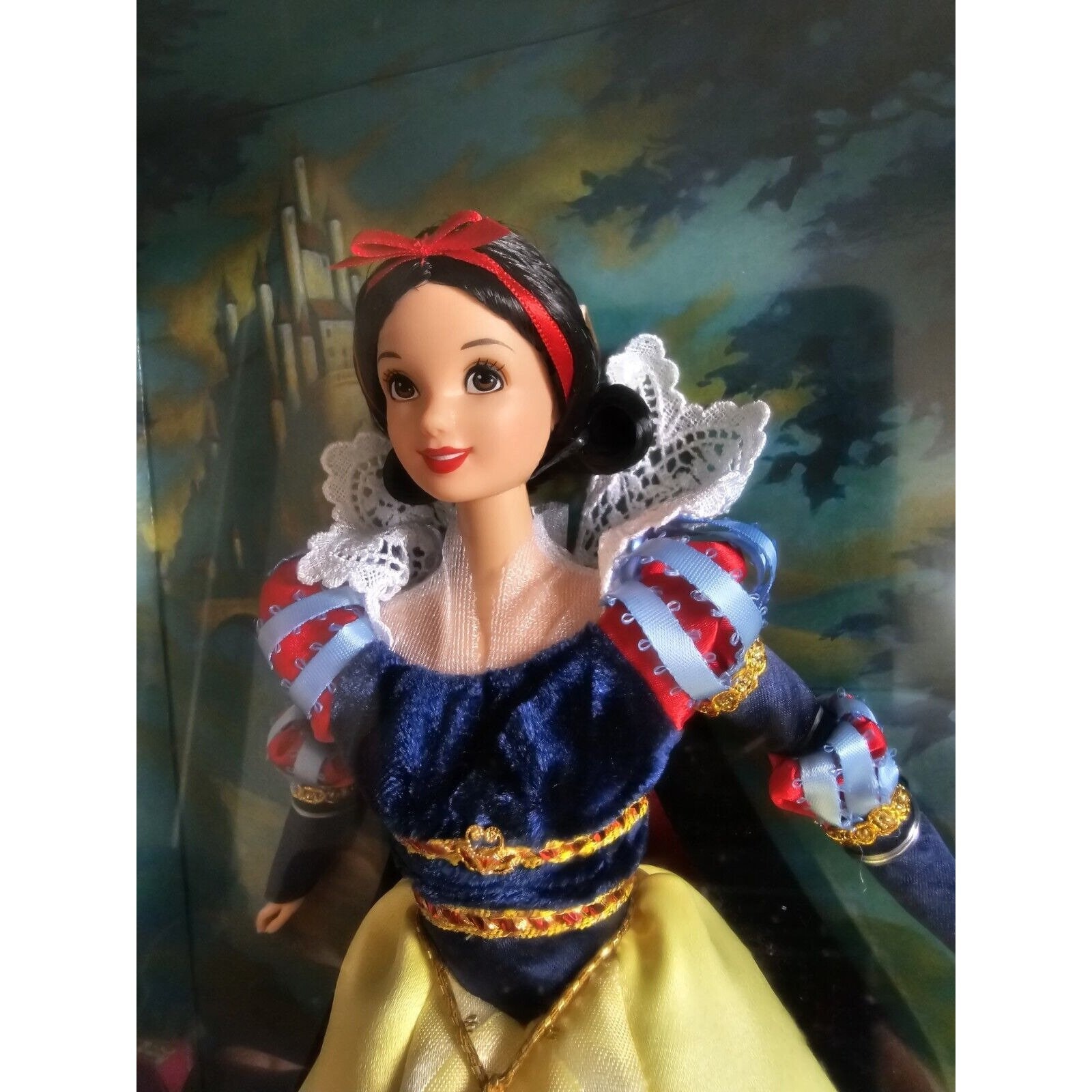 2000 Disney Snow White and the Seven Dwarfs Enchanted Princess Doll ...