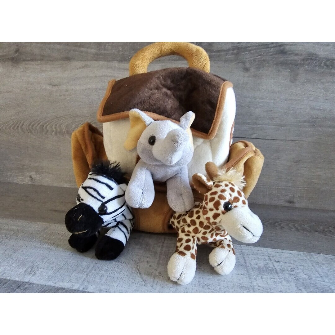 Noah's Ark Plush by Imagine Nation Books, Ltd. W/giraffe & Elephant ...