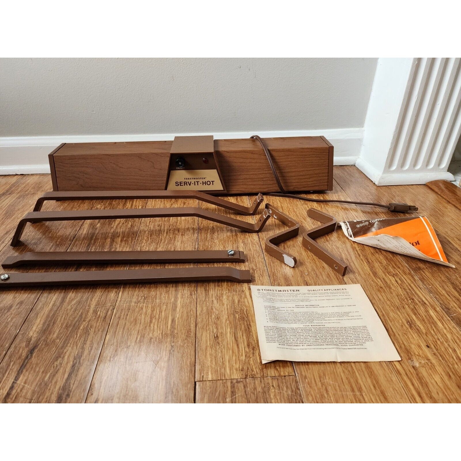 Vintage Toastmaster Serv It Hot Model 6570 Heat Lamp Food Warmer W Box ...