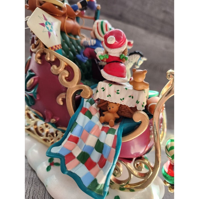 Enesco Gettin' Ready to Go Musical Sleigh Ho Ho Ho Getting Ready to Go ...