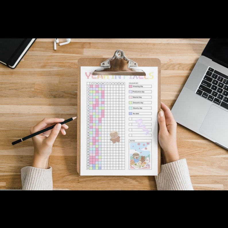 A Year in Pixels Printable, Yearly Mood Tracker Journal, Year in Pixels ...