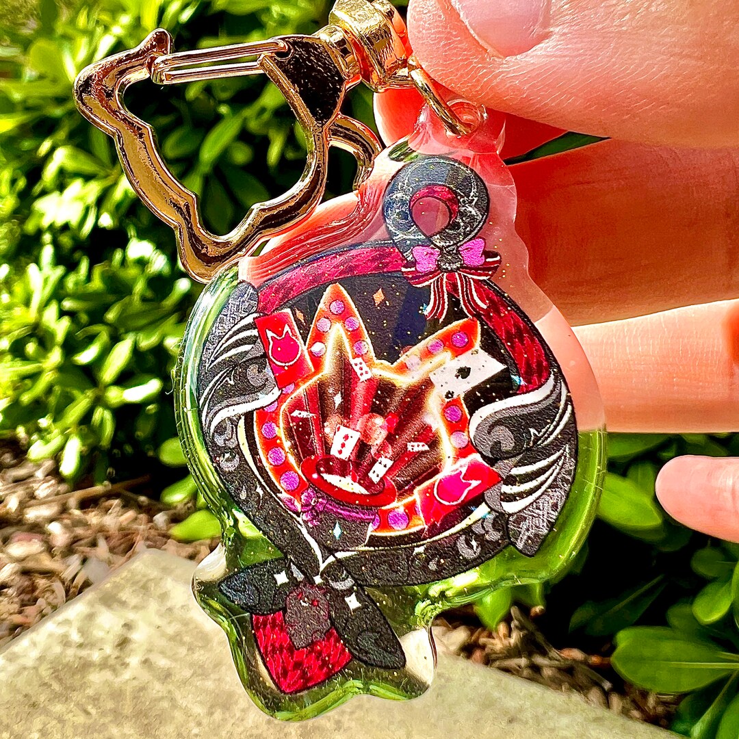 Lyney and Lynette Genshin Impact Inspired Glitter Epoxy Keychain - Etsy