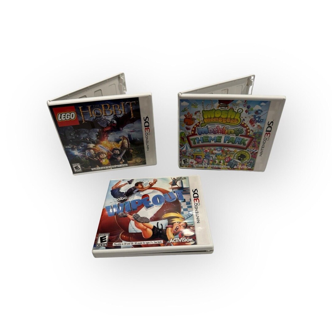 Lot of 3 Kids 3DS Games Complete Lego Hobbit Wipeout 2 Moshi Monsters ...