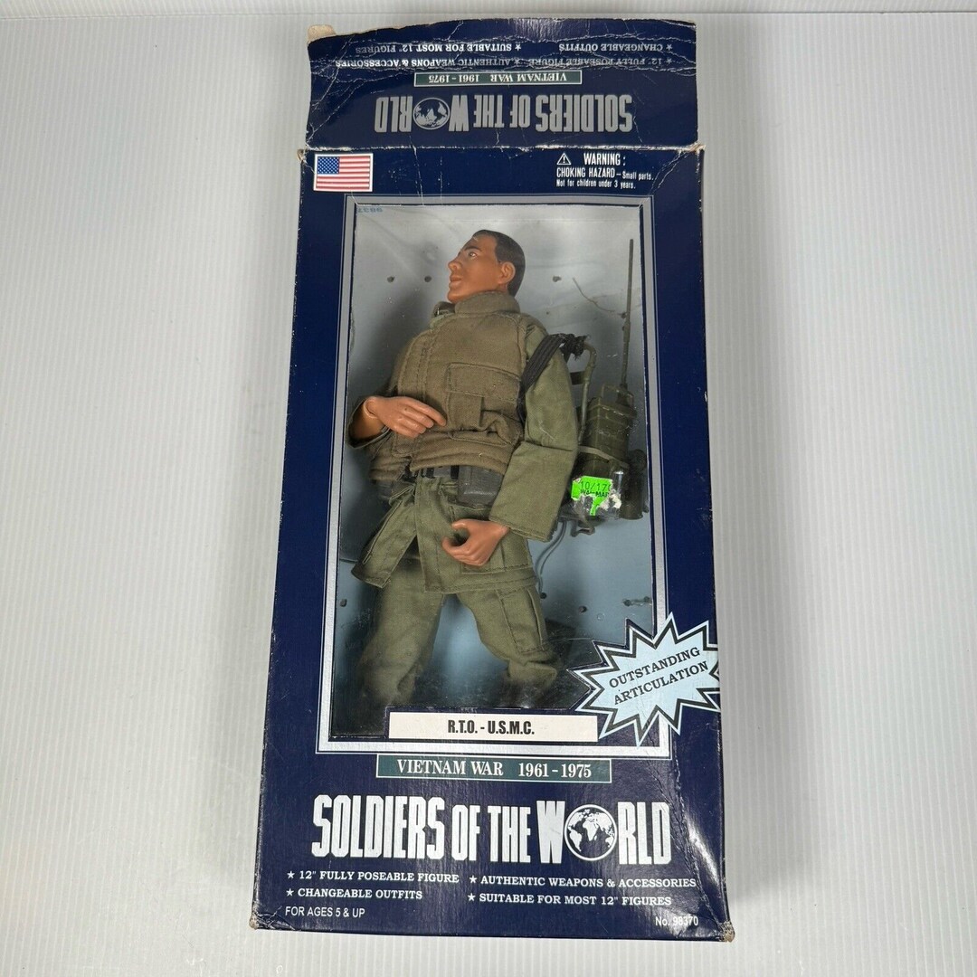 Soldiers of the World Vietnam War 12 Action Figure RTO USMC 2002 ...