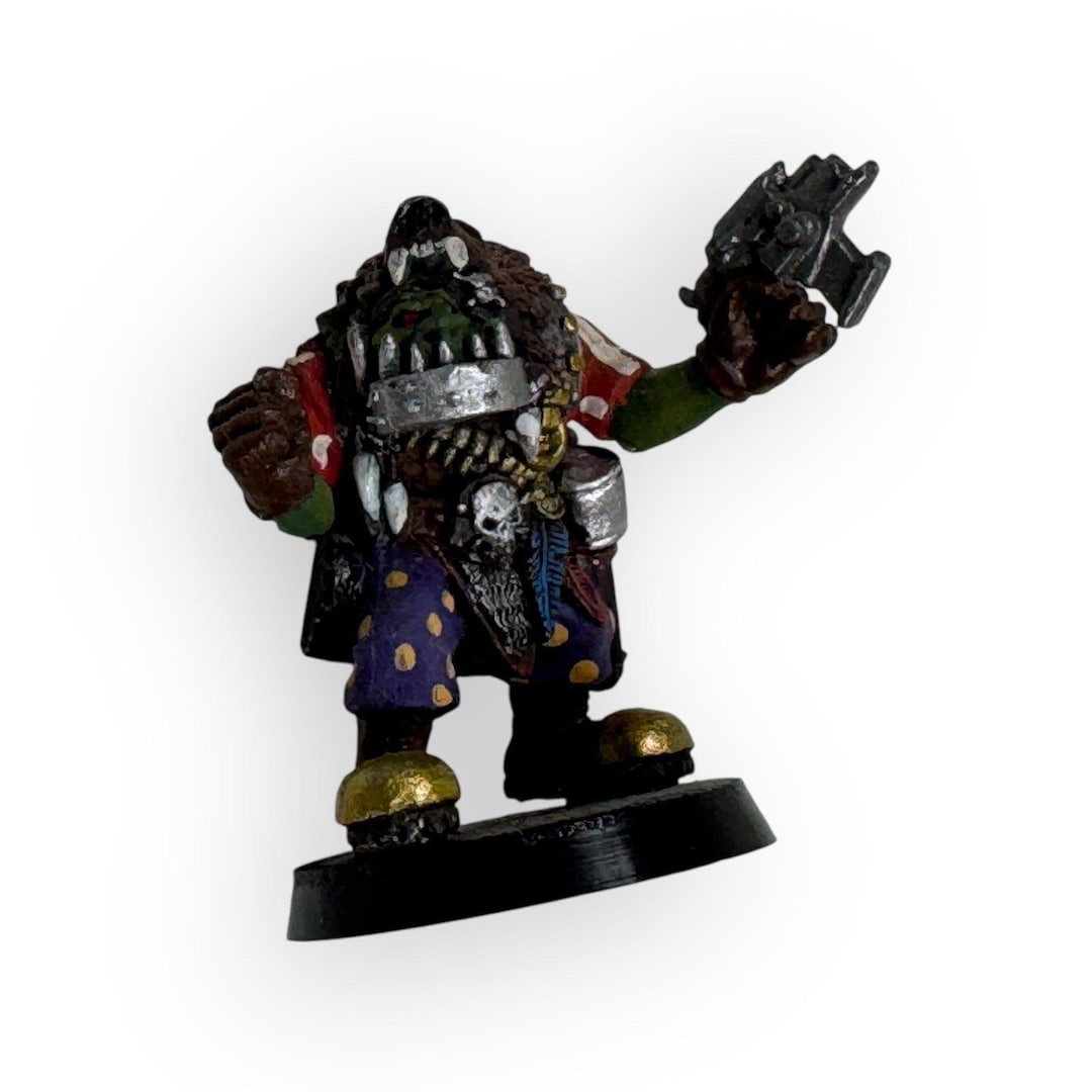 Warhammer 40k Rogue Trader Ork Freebooter Kaptin Wolfskin Hat Painted ...