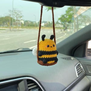 Cute Swinging Bee Car Mirror Hanging Accessories, Crochet Bee Ornaments ...