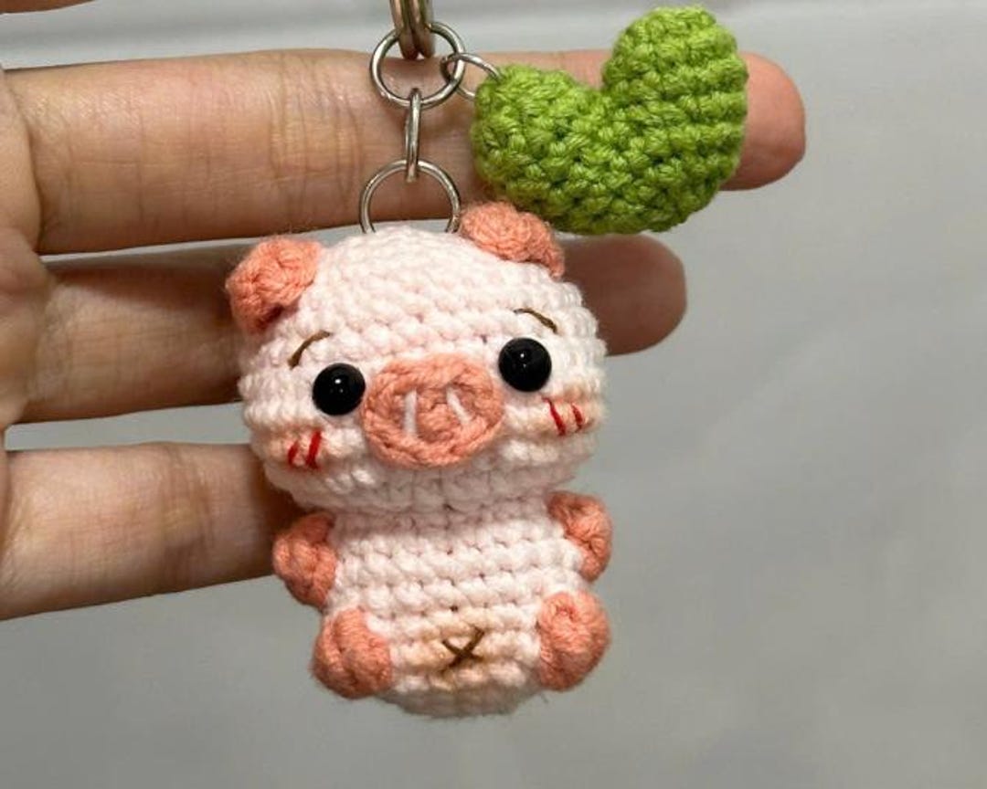 Handmade Cute Pig Crochet Keychain, Amigurumi Pig, Crochet Mini Pig ...