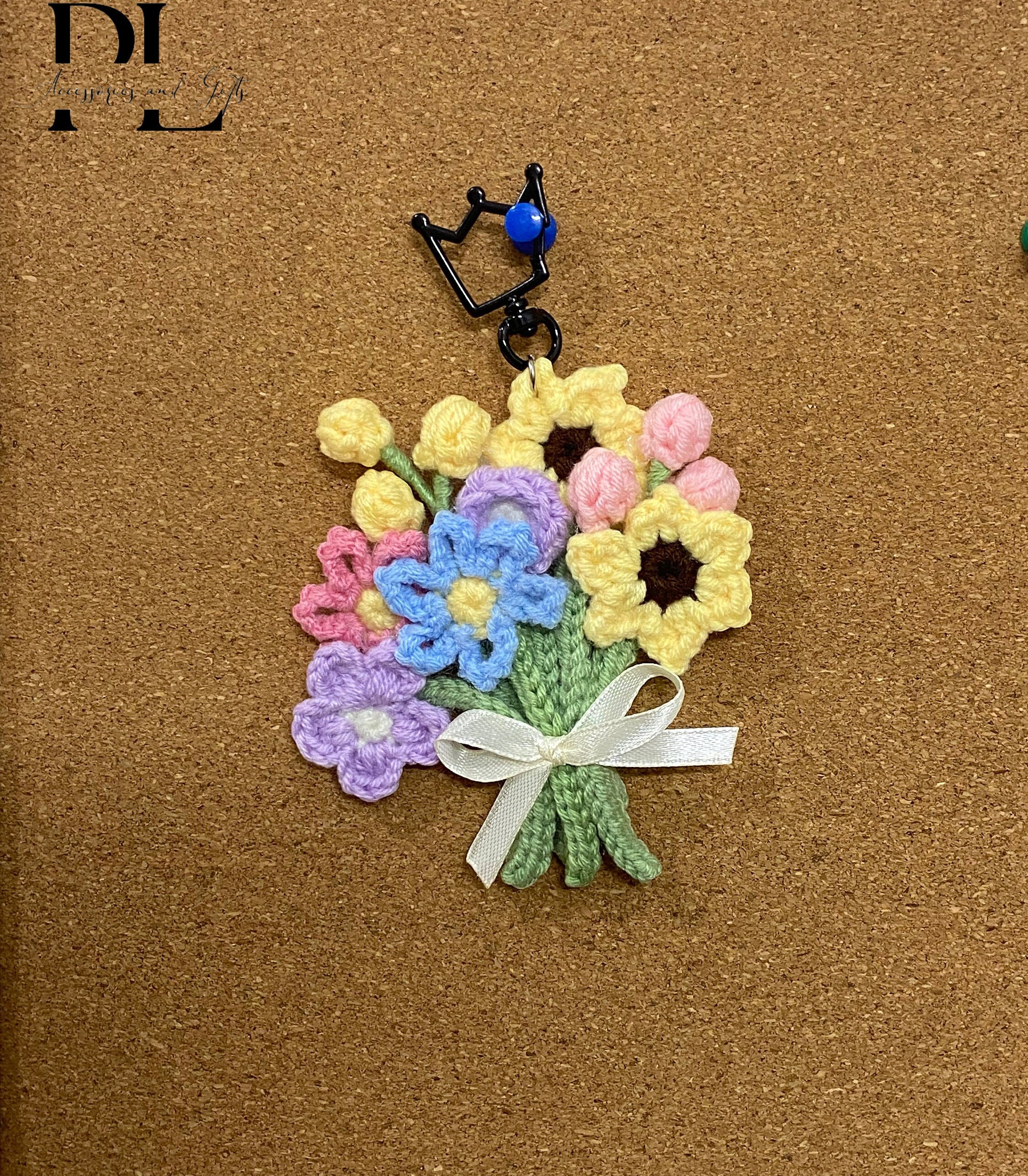 Crochet Mini Flowers Bouquet Keychain, Handmade Flower Bouquet, Cute ...
