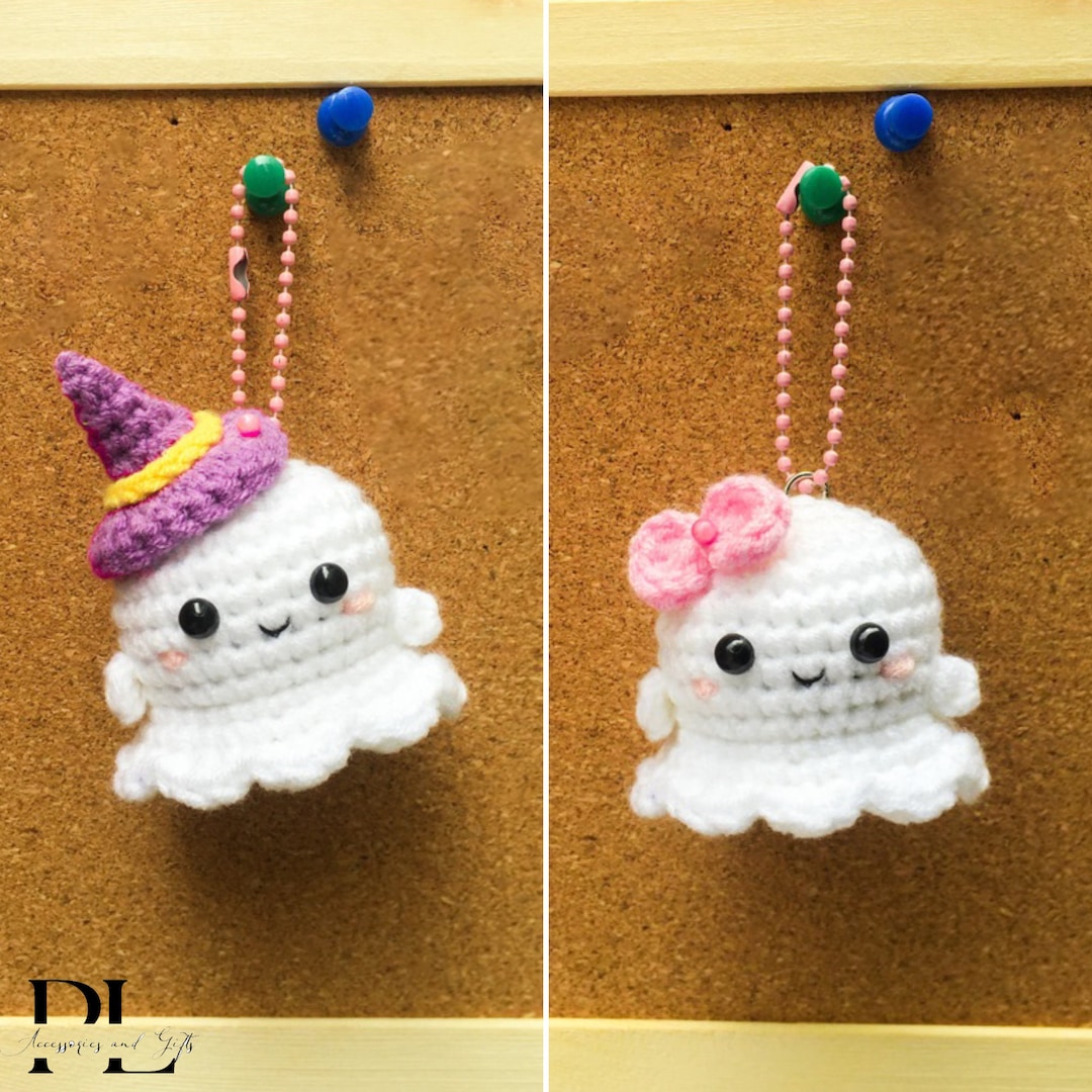 Crochet Halloween Ghost Keychain, Mini Ghost Amigurumi, Baby Ghost With ...